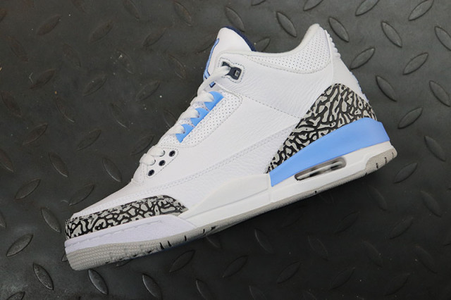 Air Jordan 3 Retro 'UNC' - SneakerCool.com