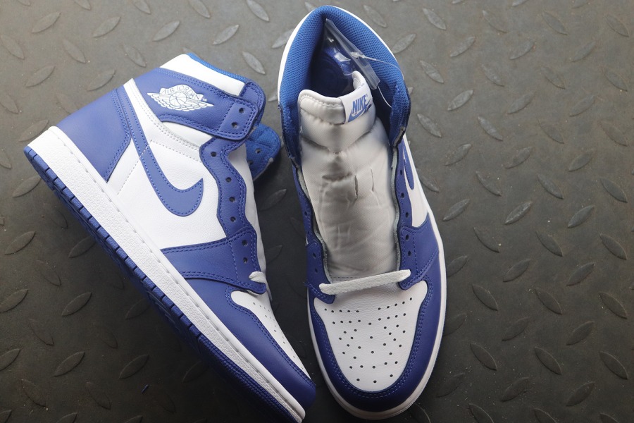 Air Jordan 1 Retro High OG 'Storm Blue' - SneakerCool.com