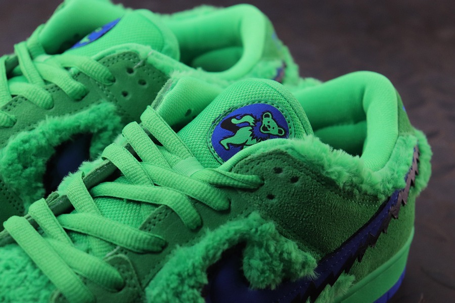 Grateful Dead x Dunk Low SB 'Green Bear' - SneakerCool.com