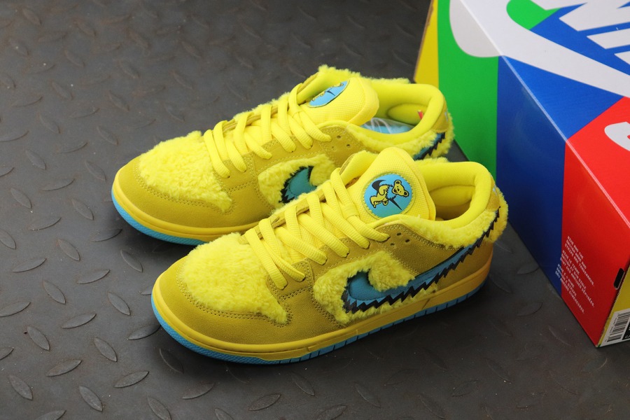 Grateful Dead x Dunk Low SB 'Yellow Bear' - SneakerCool.com