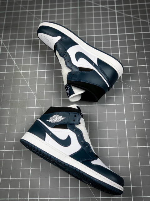 Air Jordan 1 Mid 'Armory Navy' - SneakerCool.com