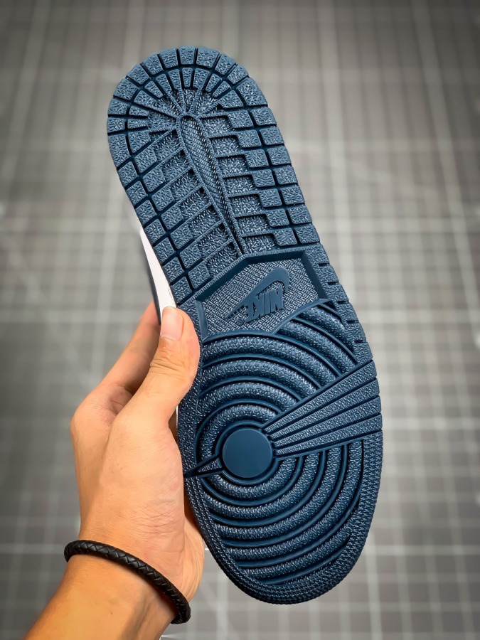 Air Jordan 1 Mid 'Armory Navy' - SneakerCool.com