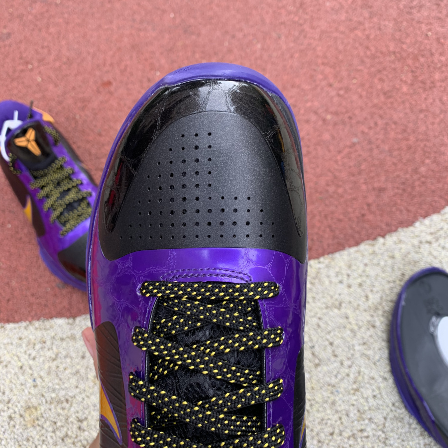 Zoom Kobe 5 X 'Lakers Away' - SneakerCool.com