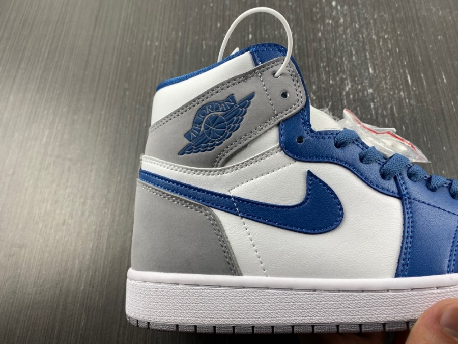 Air Jordan 1 Retro High OG 'True Blue' - SneakerCool.com