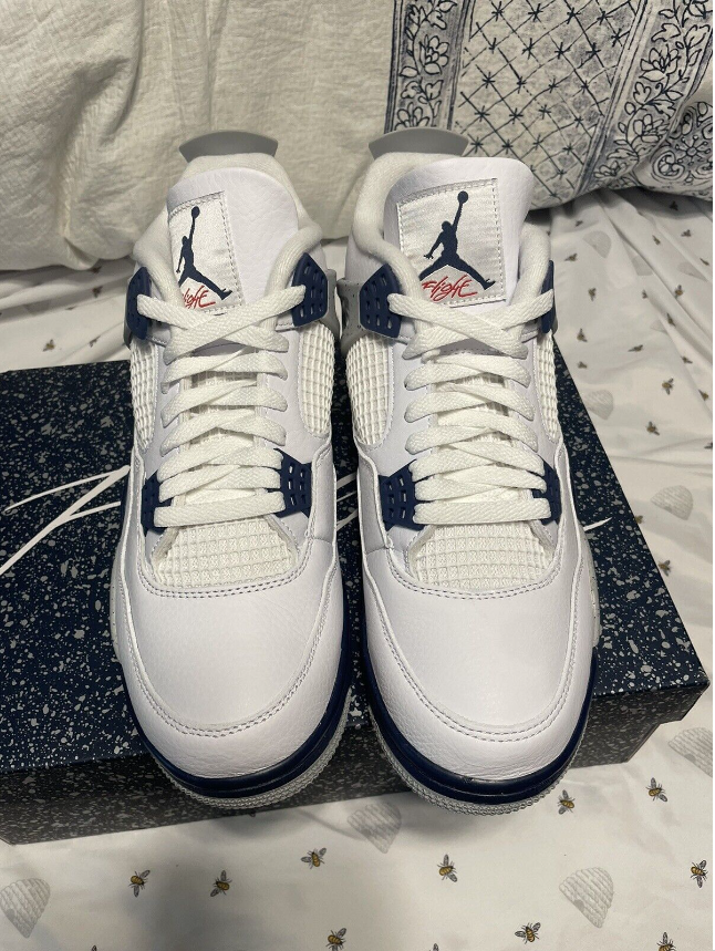 Air Jordan 4 Retro 'Midnight Navy' - SneakerCool.com