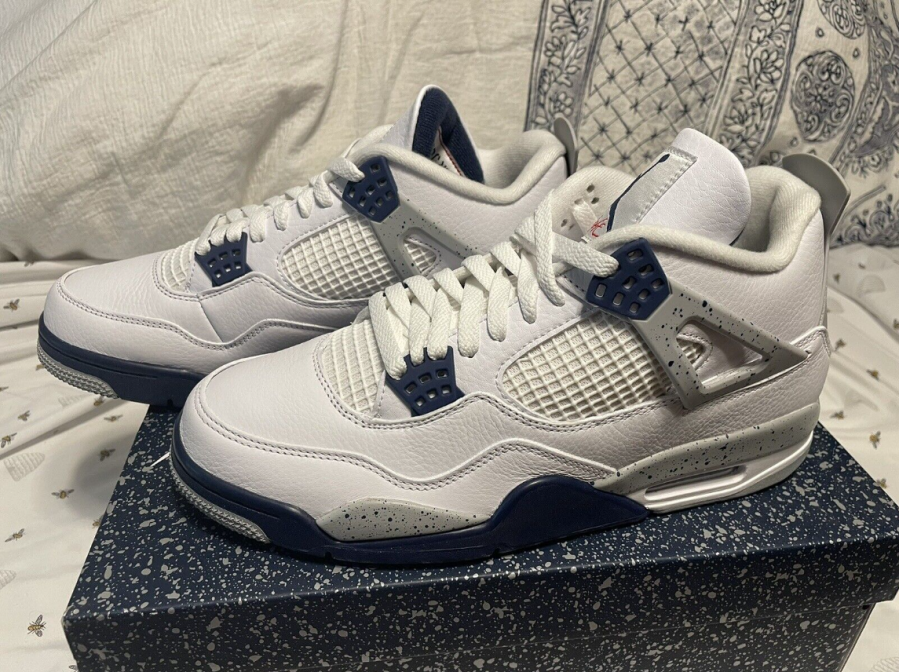 Air Jordan 4 Retro 'Midnight Navy' - SneakerCool.com