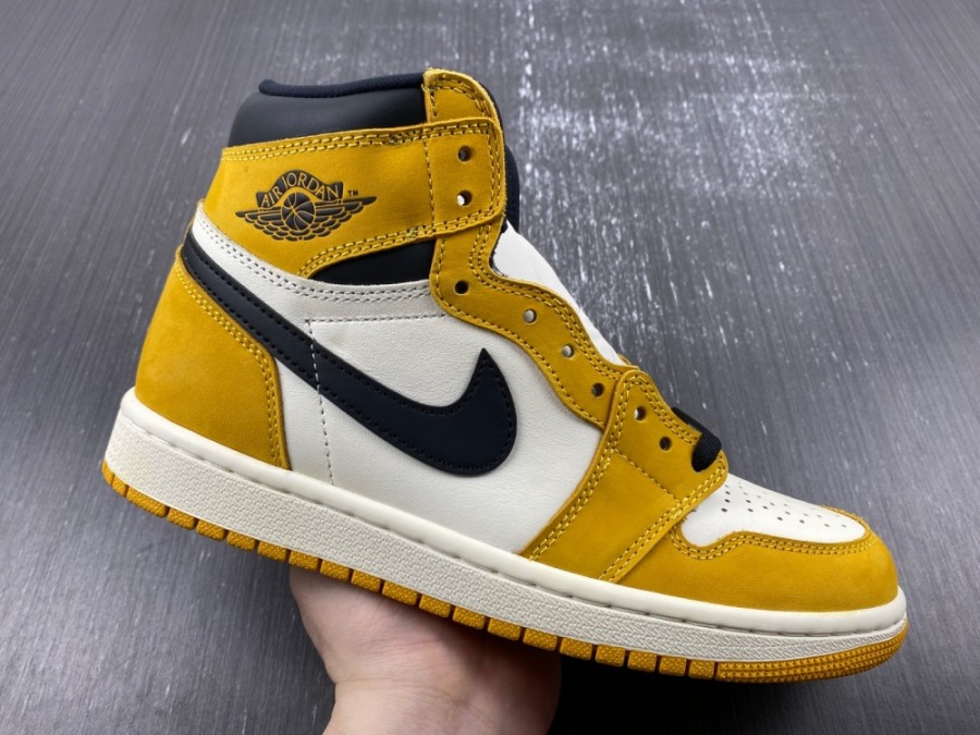 Air Jordan 1 Retro High OG 'Yellow Ochre Black' - SneakerCool.com