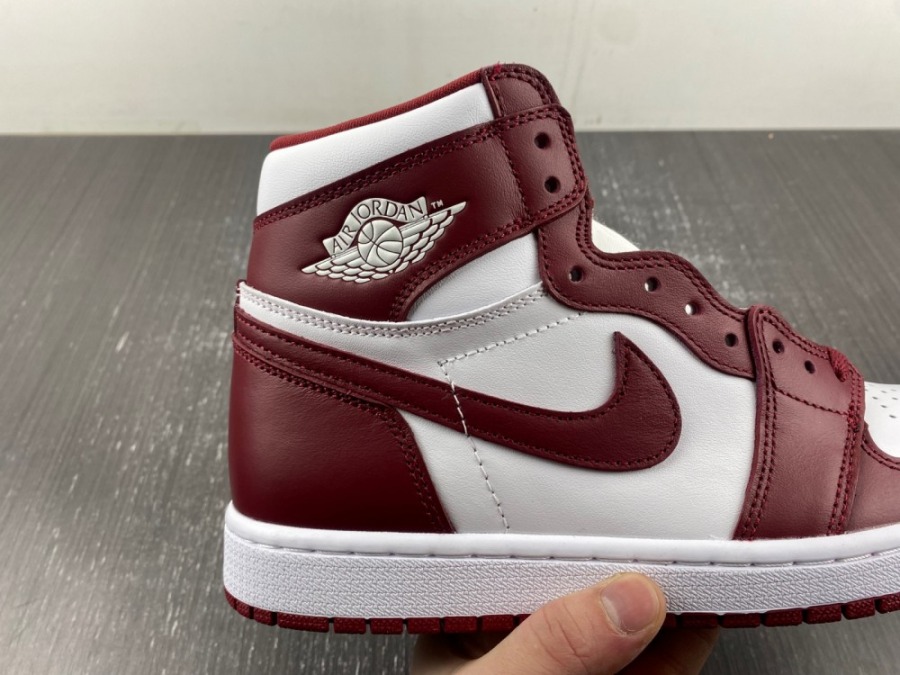 Air Jordan 1 Retro High OG 'Team Red' - SneakerCool.com