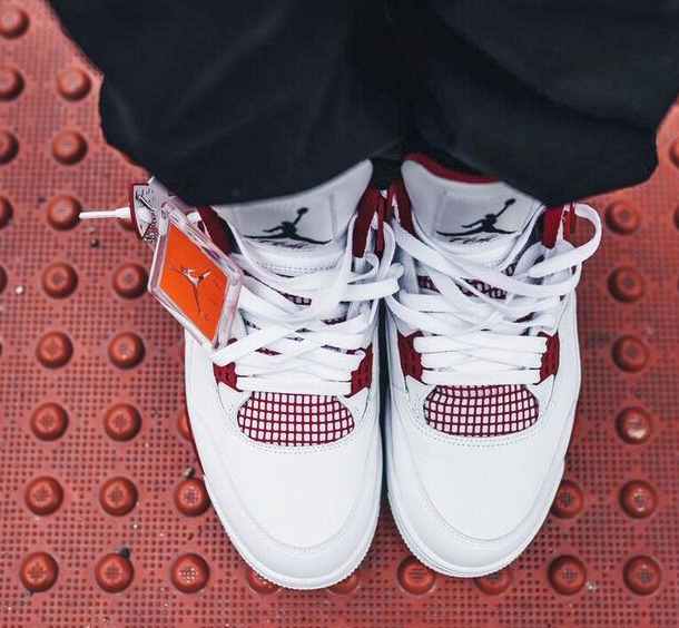 Air Jordan 4 Retro 'Alternate 89' - SneakerCool.com