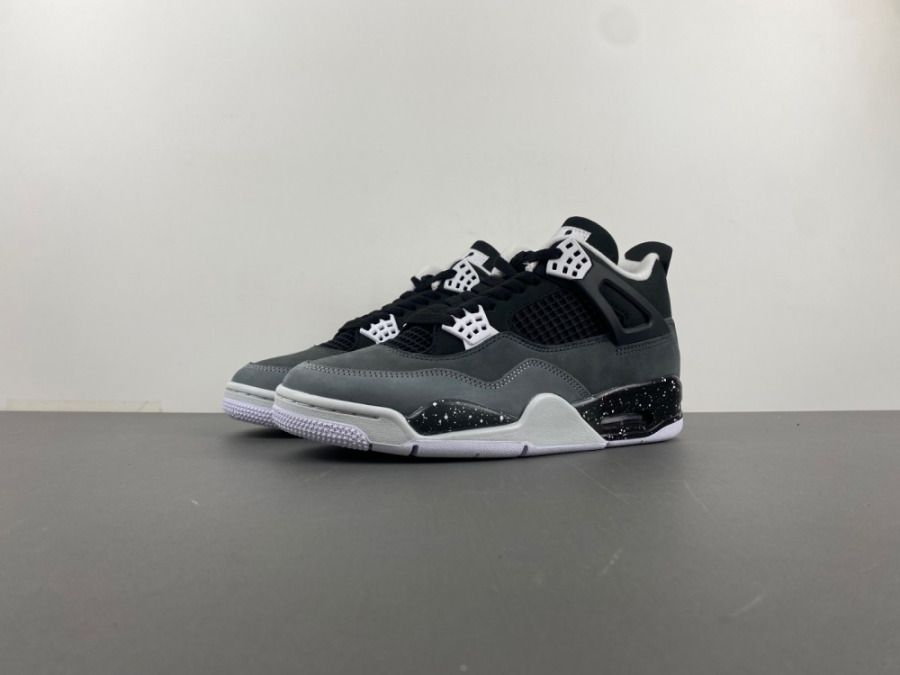 Air Jordan 4 Retro 'Fear' 2024 - SneakerCool.com