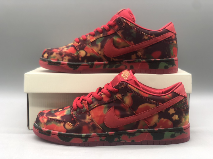 The Wizard of Oz x Dunk Low SB 'Poppy Field' - SneakerCool.com