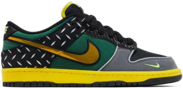 Dunk Low 'What the Duck - University of Oregon Home' PE - SneakerCool.com