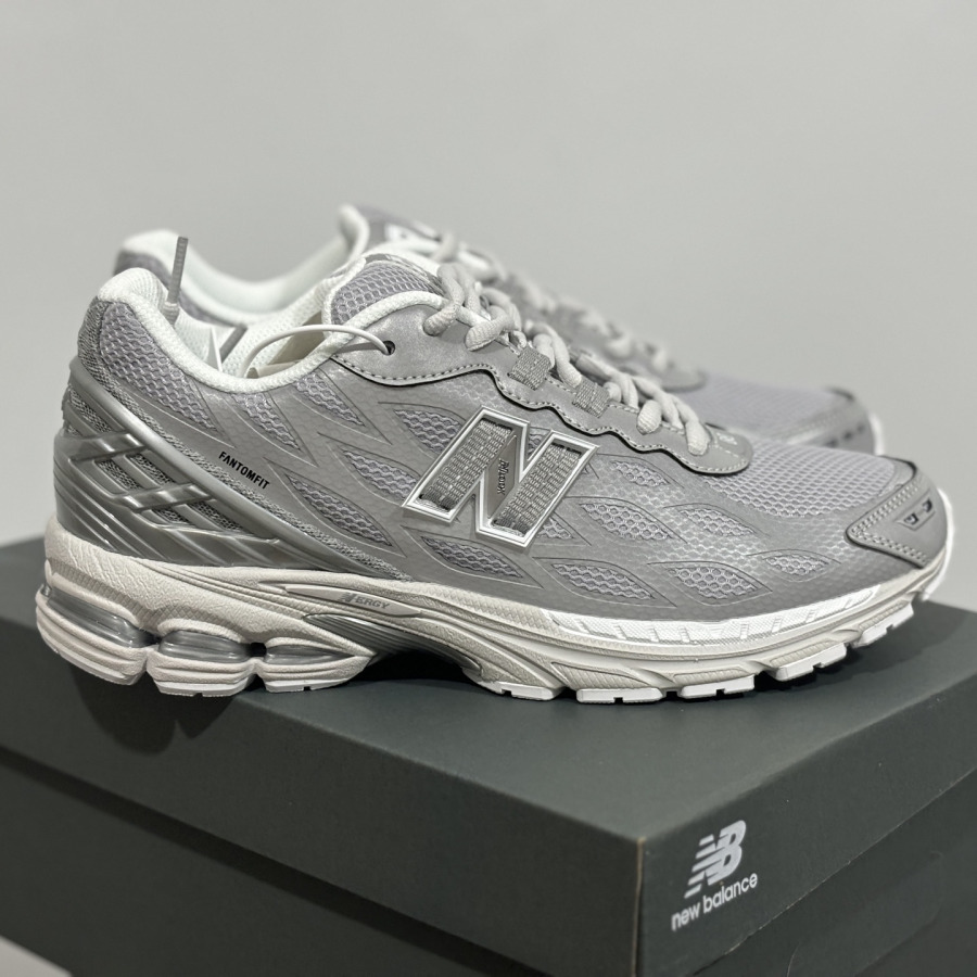 New Balance 1906W 'Silver Metallic White' - SneakerCool.com